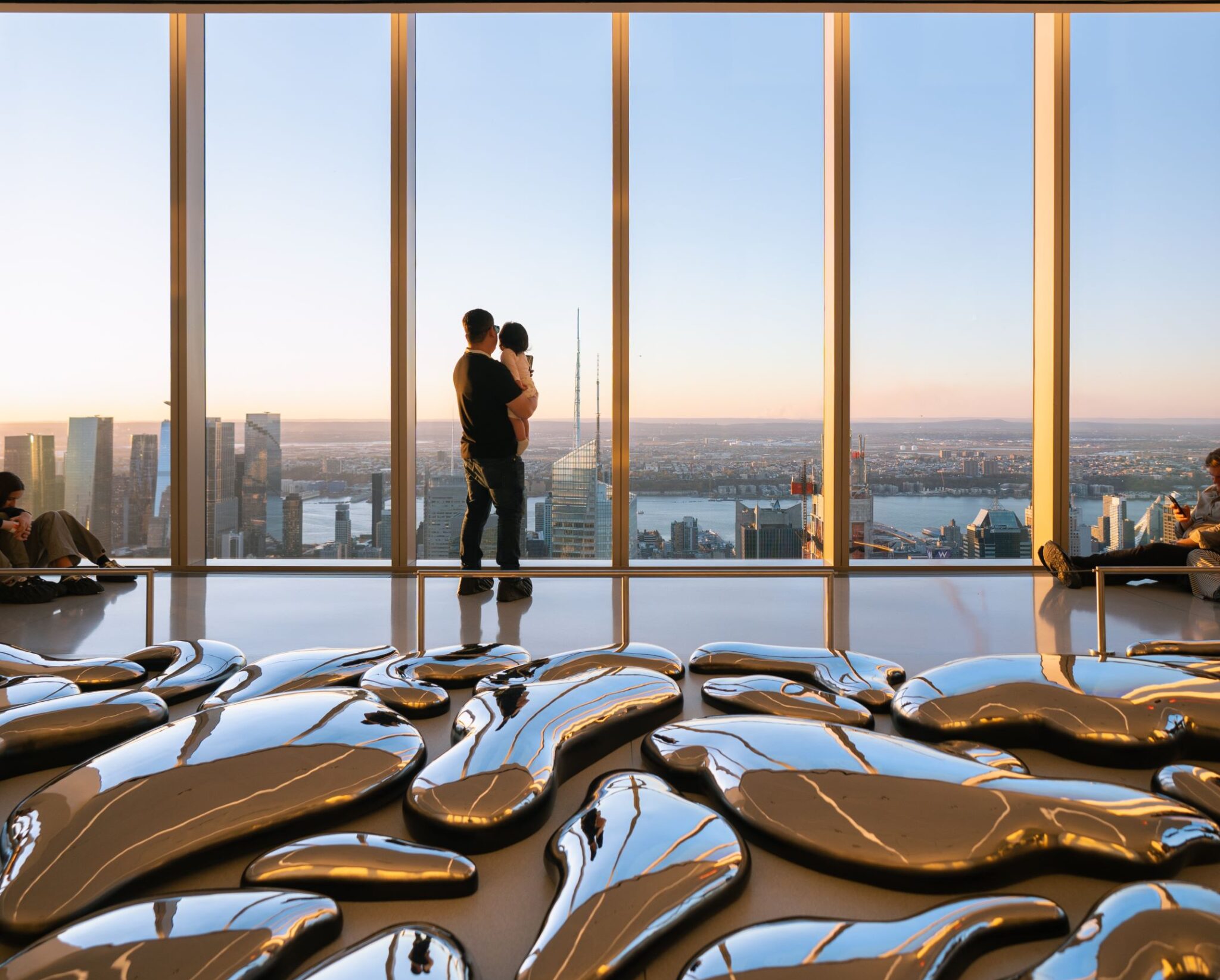 Atop Midtown Manhattan's Tallest Skyscraper - SUMMIT NYC